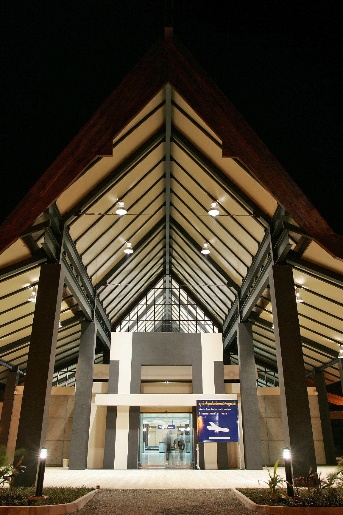 SIEM REAP INTERNATIONAL AIRPORT, CAMBODIA - IMPROVEMENT PROJECT ...