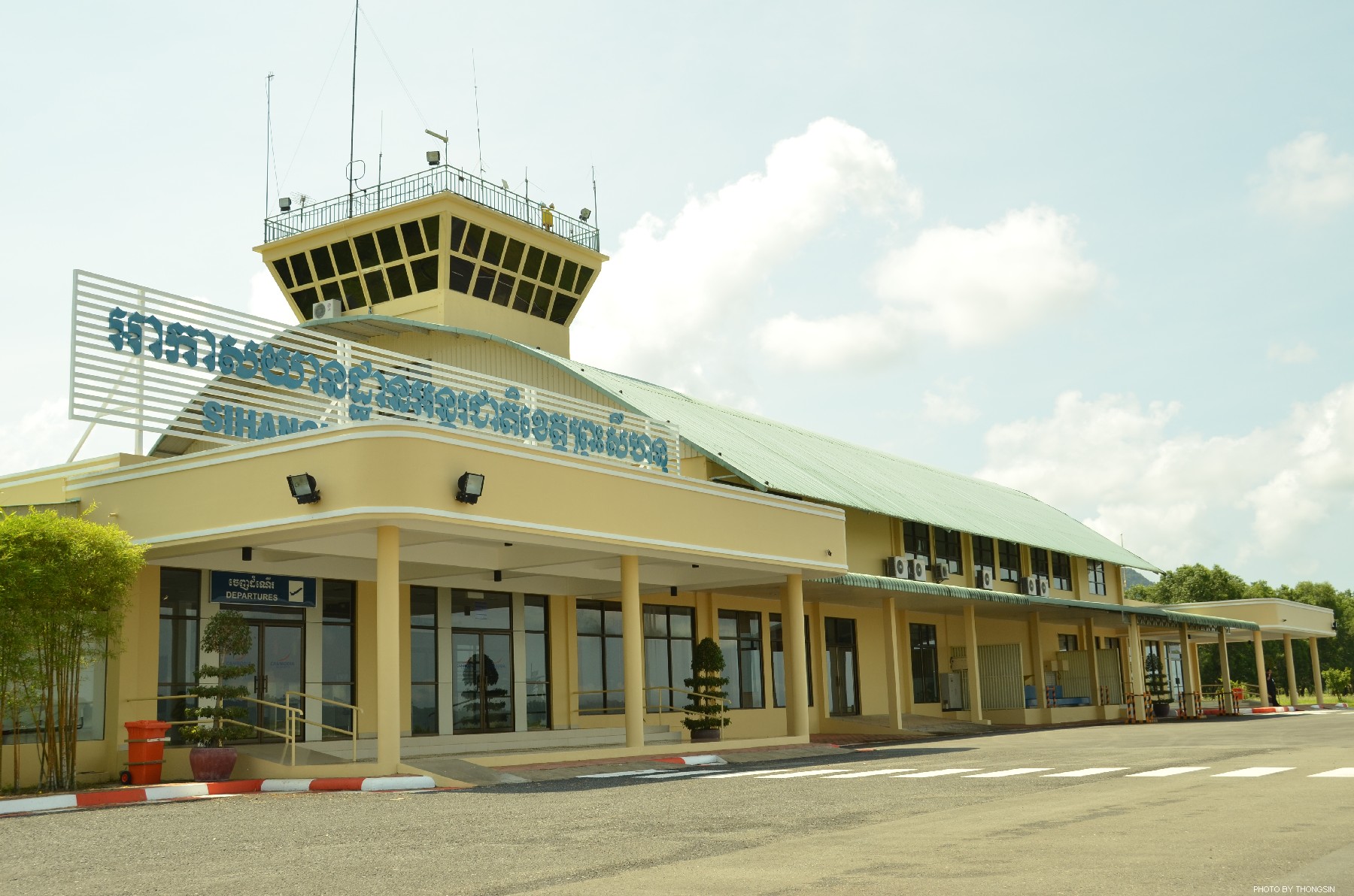 SIHANOUKVILLE INTERNATIONAL AIRPORT - RUNWAY IMPROVEMENT PROJECT ...