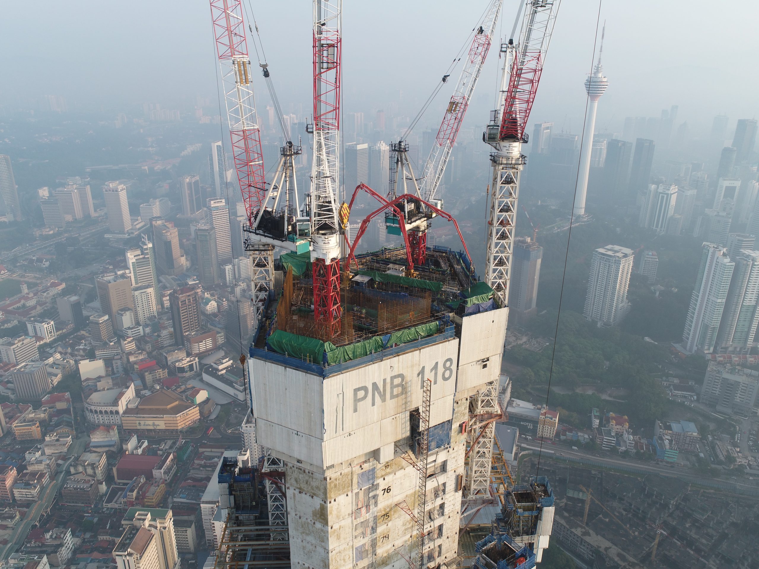 Favelle Favco - Tower Crane for Construction of PNB’s KL 118, Malaysia ...